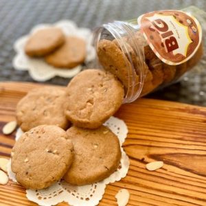 Classic Pineapple Tarts Sepit by Rita Zahara – Che Zahara