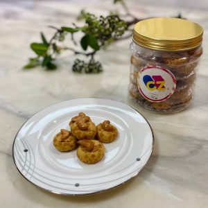 LAST 10! Classic Pineapple Tarts Sepit by Rita Zahara – Che Zahara